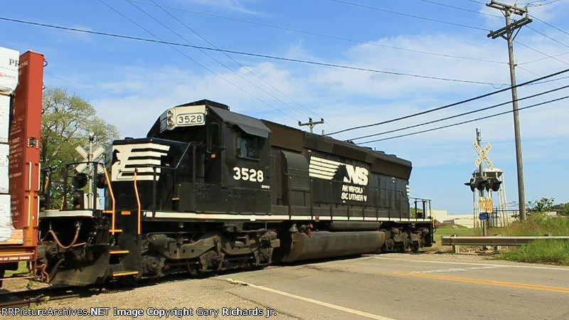 NS 3528